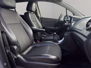 Grey Chevrolet Trax 2013 in Kaunas, with an engine capacity of 1.70 L and mileage of 224 thousand km for 6999 €, photo 9 on AUTOMOTO.COM.LV