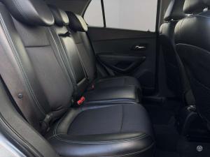 Grey Chevrolet Trax 2013 in Kaunas, with an engine capacity of 1.70 L and mileage of 224 thousand km for 6999 €, photo 10 on AUTOMOTO.COM.LV