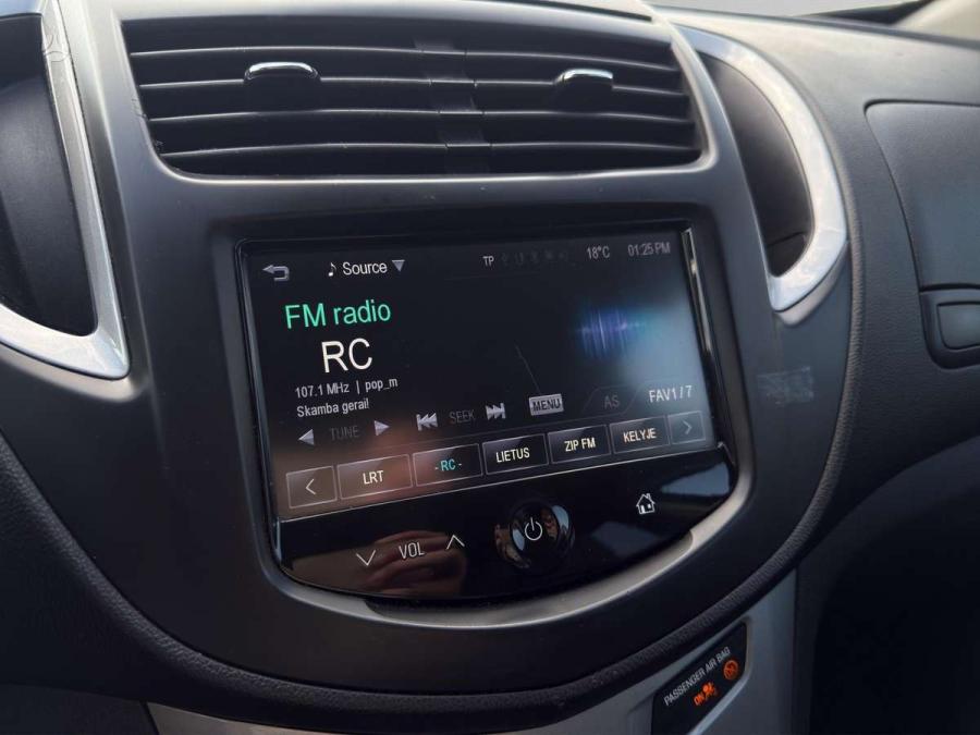 Grey Chevrolet Trax 2013 in Kaunas, with an engine capacity of 1.70 L and mileage of 224 thousand km for 6999 €, photo 18 on AUTOMOTO.COM.LV