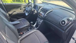 Grey Chevrolet Trax 2014 in Kaunas, with an engine capacity of 1.70 L and mileage of 220 thousand km for 5600 €, photo 17 on AUTOMOTO.COM.LV
