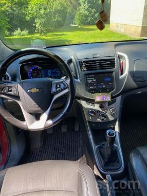 Red Chevrolet Trax 2013 in Riga, with an engine capacity of 1.40 L and mileage of 234 thousand km for 5550 €, photo 9 on AUTOMOTO.COM.LV