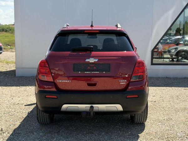 Sarkans Chevrolet Trax 2013 Šauļi, ar dzinēja tilpumu 1.36 L un nobraukumu 145 tūkst. km par 5999 €, foto 6 vietnē AUTOMOTO.COM.LV