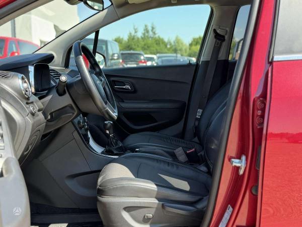 Sarkans Chevrolet Trax 2013 Šauļi, ar dzinēja tilpumu 1.36 L un nobraukumu 145 tūkst. km par 5999 €, foto 10 vietnē AUTOMOTO.COM.LV