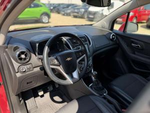 Sarkans Chevrolet Trax 2013 Šauļi, ar dzinēja tilpumu 1.36 L un nobraukumu 145 tūkst. km par 5999 €, foto 12 vietnē AUTOMOTO.COM.LV