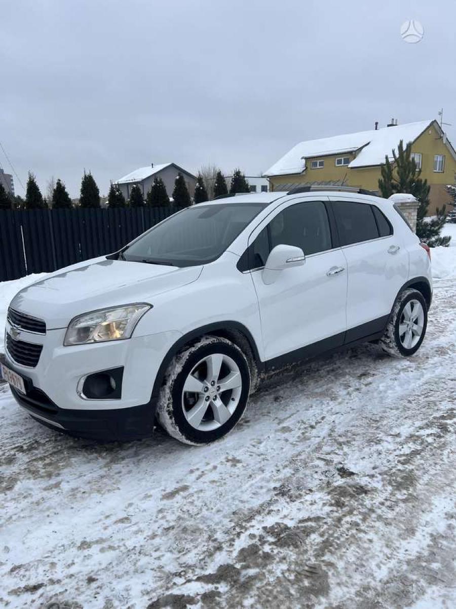 Balts Chevrolet Trax 2013 Panevēža, ar dzinēja tilpumu 1.69 L un nobraukumu 224 tūkst. km par 5200 €, foto 1 vietnē AUTOMOTO.COM.LV