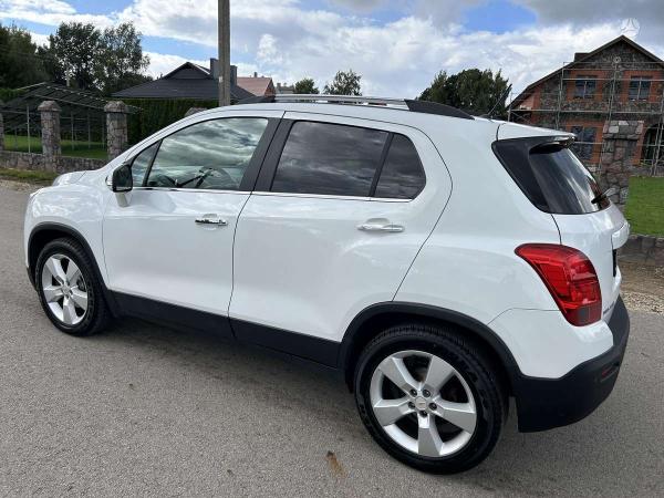 Balts Chevrolet Trax 2013 Panevēža, ar dzinēja tilpumu 1.70 L un nobraukumu 247 tūkst. km par 5400 €, foto 4 vietnē AUTOMOTO.COM.LV