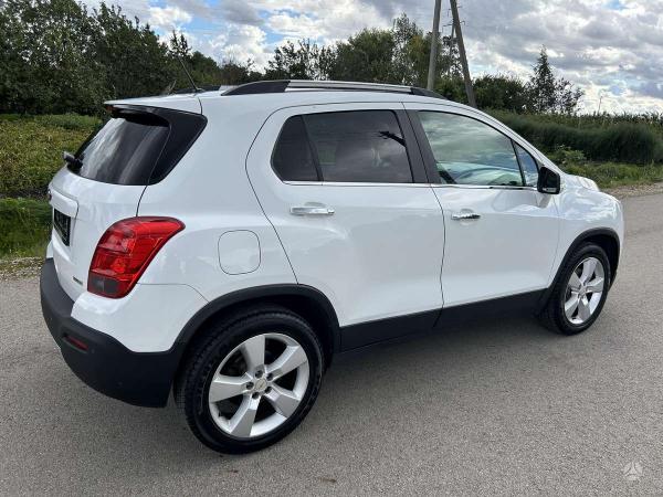 Balts Chevrolet Trax 2013 Panevēža, ar dzinēja tilpumu 1.70 L un nobraukumu 247 tūkst. km par 5400 €, foto 8 vietnē AUTOMOTO.COM.LV