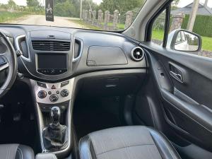 Balts Chevrolet Trax 2013 Panevēža, ar dzinēja tilpumu 1.70 L un nobraukumu 247 tūkst. km par 5400 €, foto 24 vietnē AUTOMOTO.COM.LV
