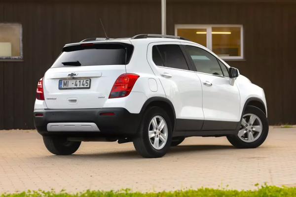 Balts Chevrolet Trax 2014 Jelgava, ar dzinēja tilpumu 1.60 L un nobraukumu 242 tūkst. km par 6300 €, foto 5 vietnē AUTOMOTO.COM.LV