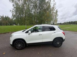 Balts Chevrolet Trax 2014 Panevēža, ar dzinēja tilpumu 1.70 L un nobraukumu 232 tūkst. km par 6200 €, foto 3 vietnē AUTOMOTO.COM.LV