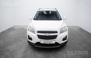 White Chevrolet Trax 2013 in Tallinn, with an engine capacity of 1.40 L and mileage of 181 thousand km for 7999 €, photo 2 on AUTOMOTO.COM.LV