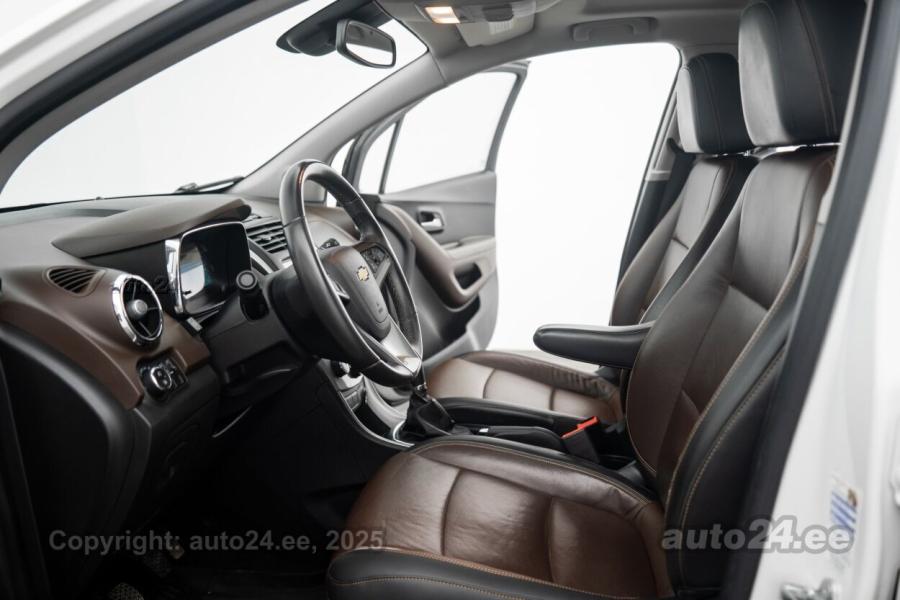 Balts Chevrolet Trax 2013 Tallina, ar dzinēja tilpumu 1.40 L un nobraukumu 181 tūkst. km par 7999 €, foto 7 vietnē AUTOMOTO.COM.LV