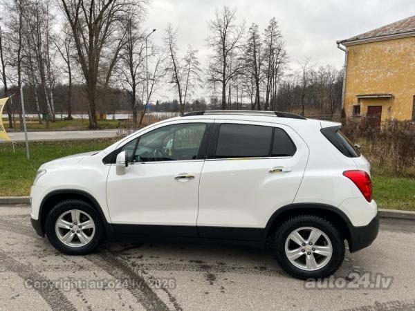 Balts Chevrolet Trax 2013 Tallina, ar dzinēja tilpumu 1.40 L un nobraukumu 177 tūkst. km par 6000 €, foto 2 vietnē AUTOMOTO.COM.LV