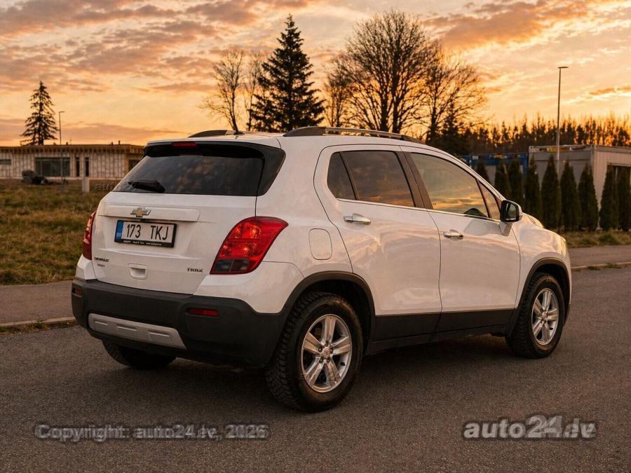 Balts Chevrolet Trax 2013 Tartu, ar dzinēja tilpumu 1.40 L un nobraukumu 177 tūkst. km par 3999 €, foto 5 vietnē AUTOMOTO.COM.LV