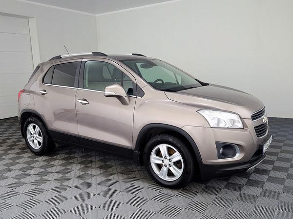 Dzeltens Chevrolet Trax 2013 Tallina, ar dzinēja tilpumu 1.60 L un nobraukumu 309 tūkst. km par 2399 €, foto 1 vietnē AUTOMOTO.COM.LV