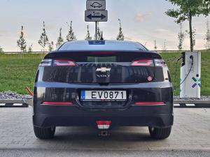 Black Chevrolet Volt 2012 in Vilnius, with an engine capacity of 1.40 L and mileage of 310 thousand km for 4800 €, photo 7 on AUTOMOTO.COM.LV