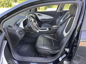 Melns Chevrolet Volt 2012 Tauragė, ar dzinēja tilpumu 1.40 L un nobraukumu 191 tūkst. km par 4800 €, foto 19 vietnē AUTOMOTO.COM.LV
