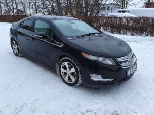 Black Chevrolet Volt 2013 in Kelme, with an engine capacity of 1.40 L and mileage of 169 thousand km for 6450 €, photo 2 on AUTOMOTO.COM.LV