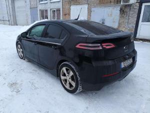 Black Chevrolet Volt 2013 in Kelme, with an engine capacity of 1.40 L and mileage of 169 thousand km for 6450 €, photo 4 on AUTOMOTO.COM.LV