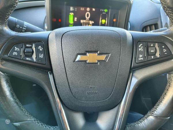 Melns Chevrolet Volt 2013 Kelmė, ar dzinēja tilpumu 1.40 L un nobraukumu 169 tūkst. km par 6450 €, foto 8 vietnē AUTOMOTO.COM.LV