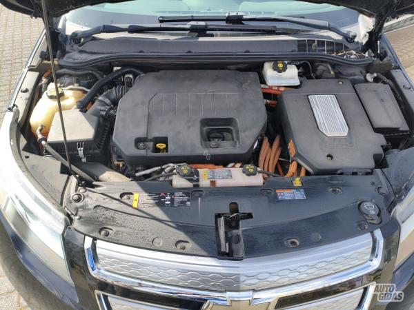 Black Chevrolet Volt 2013 in Kelme, with an engine capacity of 1.40 L and mileage of 169 thousand km for 6350 €, photo 5 on AUTOMOTO.COM.LV