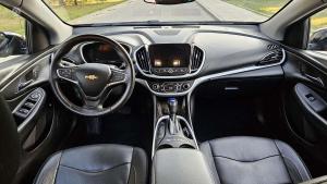 Black Chevrolet Volt 2017 in Vilnius, with an engine capacity of 1.50 L and mileage of 137 thousand km for 8900 €, photo 6 on AUTOMOTO.COM.LV