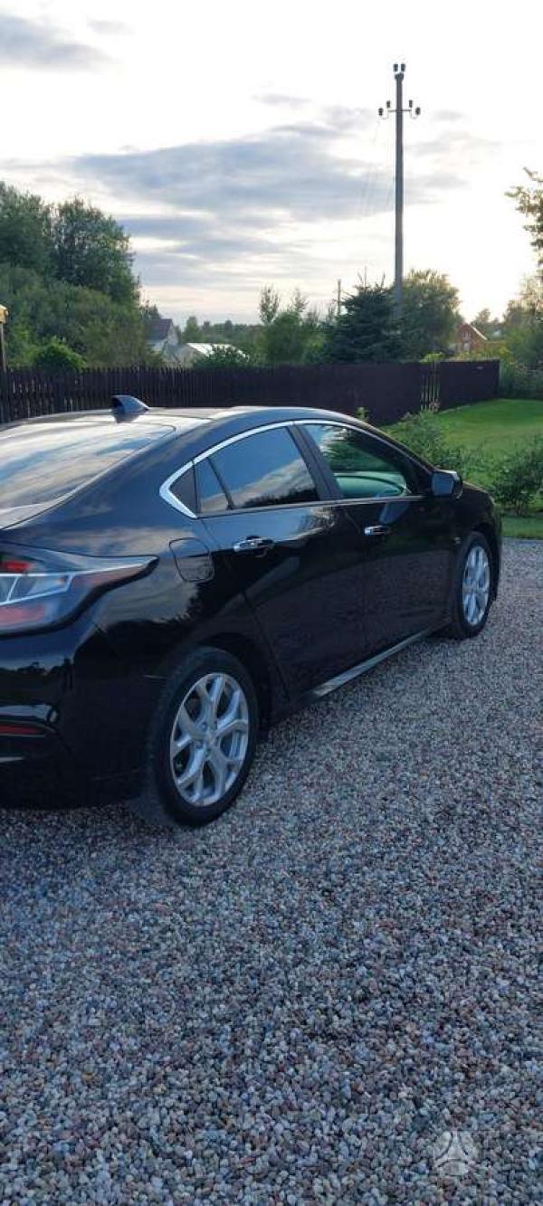 Melns Chevrolet Volt 2017 Viļņa, ar dzinēja tilpumu 1.49 L un nobraukumu 146 tūkst. km par 11200 €, foto 6 vietnē AUTOMOTO.COM.LV