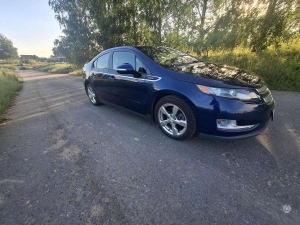 Blue Chevrolet Volt 2013 in Vilnius, with an engine capacity of 1.40 L and mileage of 221 thousand km for 5850 €, photo 7 on AUTOMOTO.COM.LV