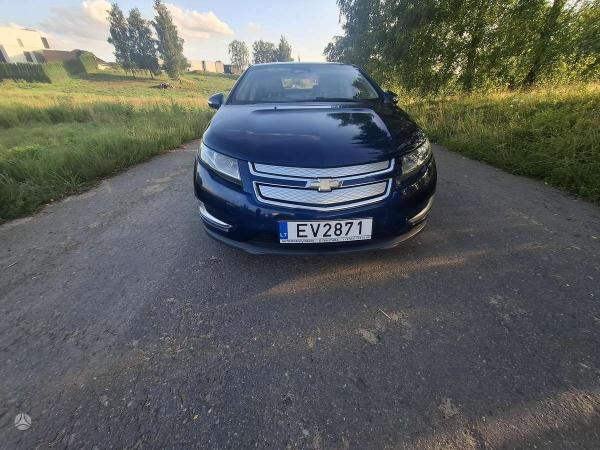 Blue Chevrolet Volt 2013 in Vilnius, with an engine capacity of 1.40 L and mileage of 221 thousand km for 5850 €, photo 8 on AUTOMOTO.COM.LV