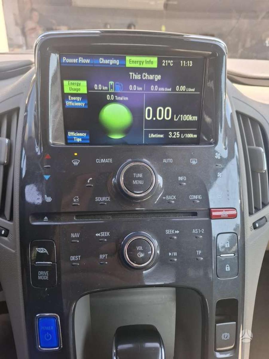 Blue Chevrolet Volt 2013 in Vilnius, with an engine capacity of 1.40 L and mileage of 221 thousand km for 5850 €, photo 15 on AUTOMOTO.COM.LV