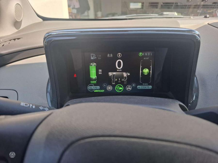 Blue Chevrolet Volt 2013 in Vilnius, with an engine capacity of 1.40 L and mileage of 221 thousand km for 5850 €, photo 16 on AUTOMOTO.COM.LV