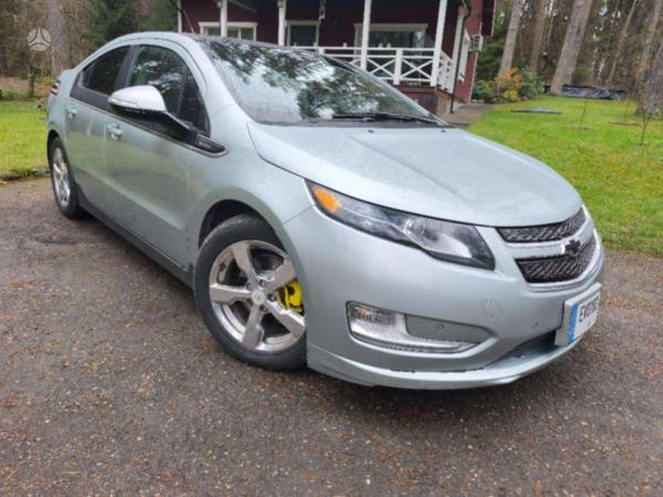 Grey Chevrolet Volt 2012 in Siauliai, with an engine capacity of 0.00 L and mileage of 178 thousand km for 5800 €, photo 3 on AUTOMOTO.COM.LV