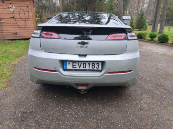 Grey Chevrolet Volt 2012 in Siauliai, with an engine capacity of 0.00 L and mileage of 178 thousand km for 5800 €, photo 5 on AUTOMOTO.COM.LV