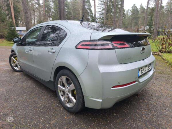 Grey Chevrolet Volt 2012 in Siauliai, with an engine capacity of 0.00 L and mileage of 178 thousand km for 5800 €, photo 6 on AUTOMOTO.COM.LV