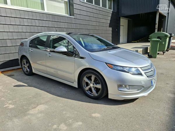 Pelēks Chevrolet Volt 2012 Kauņa, ar dzinēja tilpumu 1.40 L un nobraukumu 116 tūkst. km par 3900 €, foto 3 vietnē AUTOMOTO.COM.LV