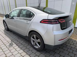 Pelēks Chevrolet Volt 2012 Raseiniai, ar dzinēja tilpumu 1.40 L un nobraukumu 145 tūkst. km par 6900 €, foto 4 vietnē AUTOMOTO.COM.LV