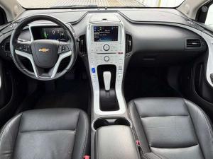Pelēks Chevrolet Volt 2012 Raseiniai, ar dzinēja tilpumu 1.40 L un nobraukumu 145 tūkst. km par 6900 €, foto 11 vietnē AUTOMOTO.COM.LV