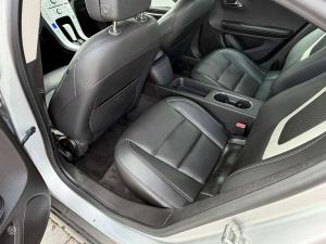 Pelēks Chevrolet Volt 2012 Raseiniai, ar dzinēja tilpumu 1.40 L un nobraukumu 145 tūkst. km par 6900 €, foto 17 vietnē AUTOMOTO.COM.LV