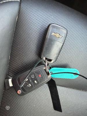 Pelēks Chevrolet Volt 2012 Raseiniai, ar dzinēja tilpumu 1.40 L un nobraukumu 145 tūkst. km par 6900 €, foto 19 vietnē AUTOMOTO.COM.LV