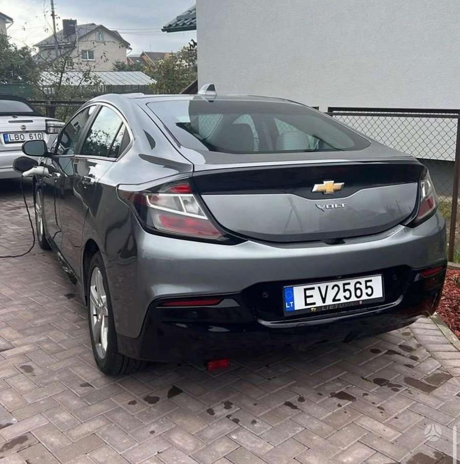 Grey Chevrolet Volt 2016 in Vilnius, with an engine capacity of 1.50 L and mileage of 175 thousand km for 10000 €, photo 11 on AUTOMOTO.COM.LV