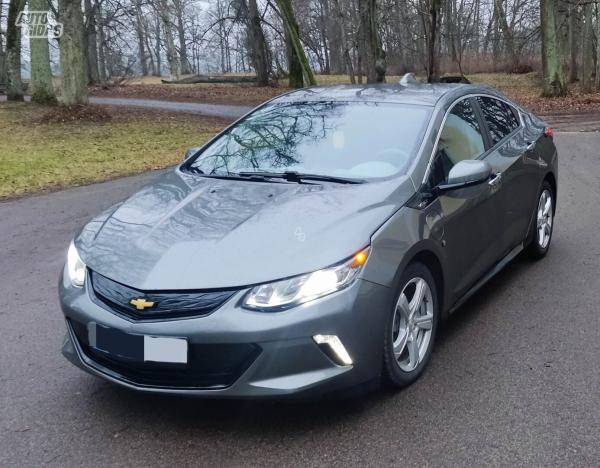 Pelēks Chevrolet Volt 2016 Viļņa, ar dzinēja tilpumu 1.50 L un nobraukumu 201 tūkst. km par 11500 €, foto 2 vietnē AUTOMOTO.COM.LV