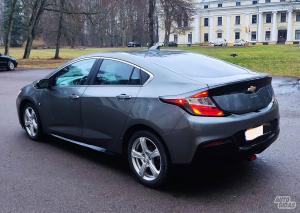 Pelēks Chevrolet Volt 2016 Viļņa, ar dzinēja tilpumu 1.50 L un nobraukumu 201 tūkst. km par 11500 €, foto 4 vietnē AUTOMOTO.COM.LV