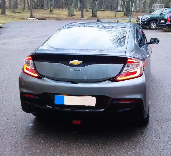 Pelēks Chevrolet Volt 2016 Viļņa, ar dzinēja tilpumu 1.50 L un nobraukumu 201 tūkst. km par 11500 €, foto 5 vietnē AUTOMOTO.COM.LV