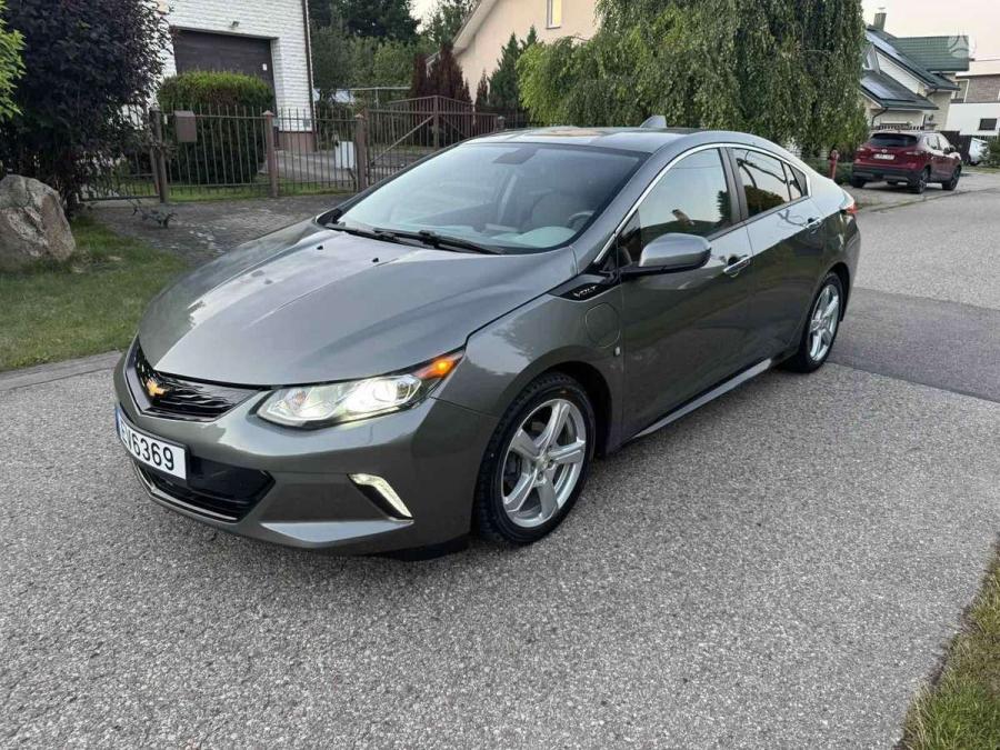 Pelēks Chevrolet Volt 2016 Viļņa, ar dzinēja tilpumu 1.50 L un nobraukumu 204 tūkst. km par 9999 €, foto 3 vietnē AUTOMOTO.COM.LV
