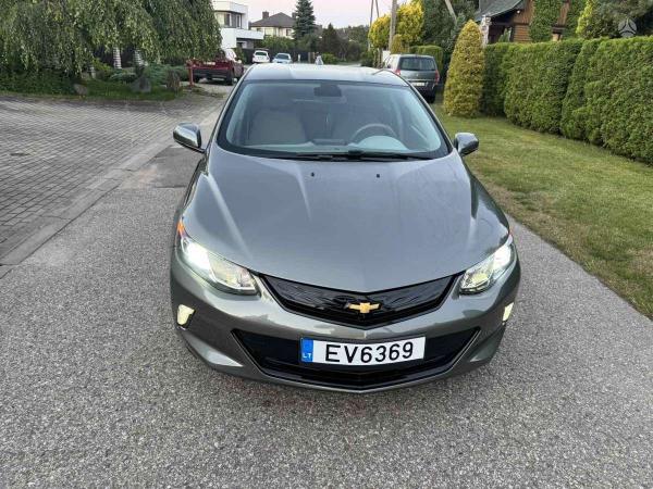 Pelēks Chevrolet Volt 2016 Viļņa, ar dzinēja tilpumu 1.50 L un nobraukumu 204 tūkst. km par 9999 €, foto 3 vietnē AUTOMOTO.COM.LV