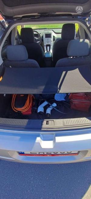 Pelēks Chevrolet Volt 2012 Klaipėda, ar dzinēja tilpumu 1.40 L un nobraukumu 242 tūkst. km par 3999 €, foto 10 vietnē AUTOMOTO.COM.LV