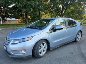 Pelēks Chevrolet Volt 2013 Alīta, ar dzinēja tilpumu 1.40 L un nobraukumu 75 tūkst. km par 8000 €, foto  vietnē AUTOMOTO.COM.LV