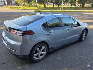 Pelēks Chevrolet Volt 2013 Alīta, ar dzinēja tilpumu 1.40 L un nobraukumu 75 tūkst. km par 8000 €, foto 6 vietnē AUTOMOTO.COM.LV