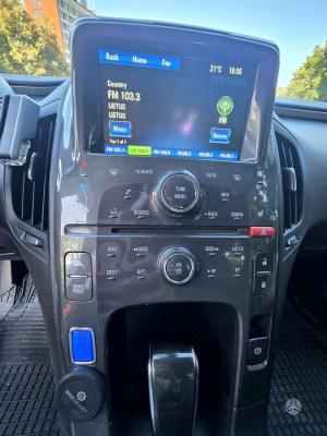 Pelēks Chevrolet Volt 2013 Alīta, ar dzinēja tilpumu 1.40 L un nobraukumu 75 tūkst. km par 8000 €, foto 16 vietnē AUTOMOTO.COM.LV