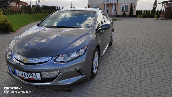 Pelēks Chevrolet Volt 2018 Viļņa, ar dzinēja tilpumu 1.50 L un nobraukumu 140 tūkst. km par 9800 €, foto 2 vietnē AUTOMOTO.COM.LV